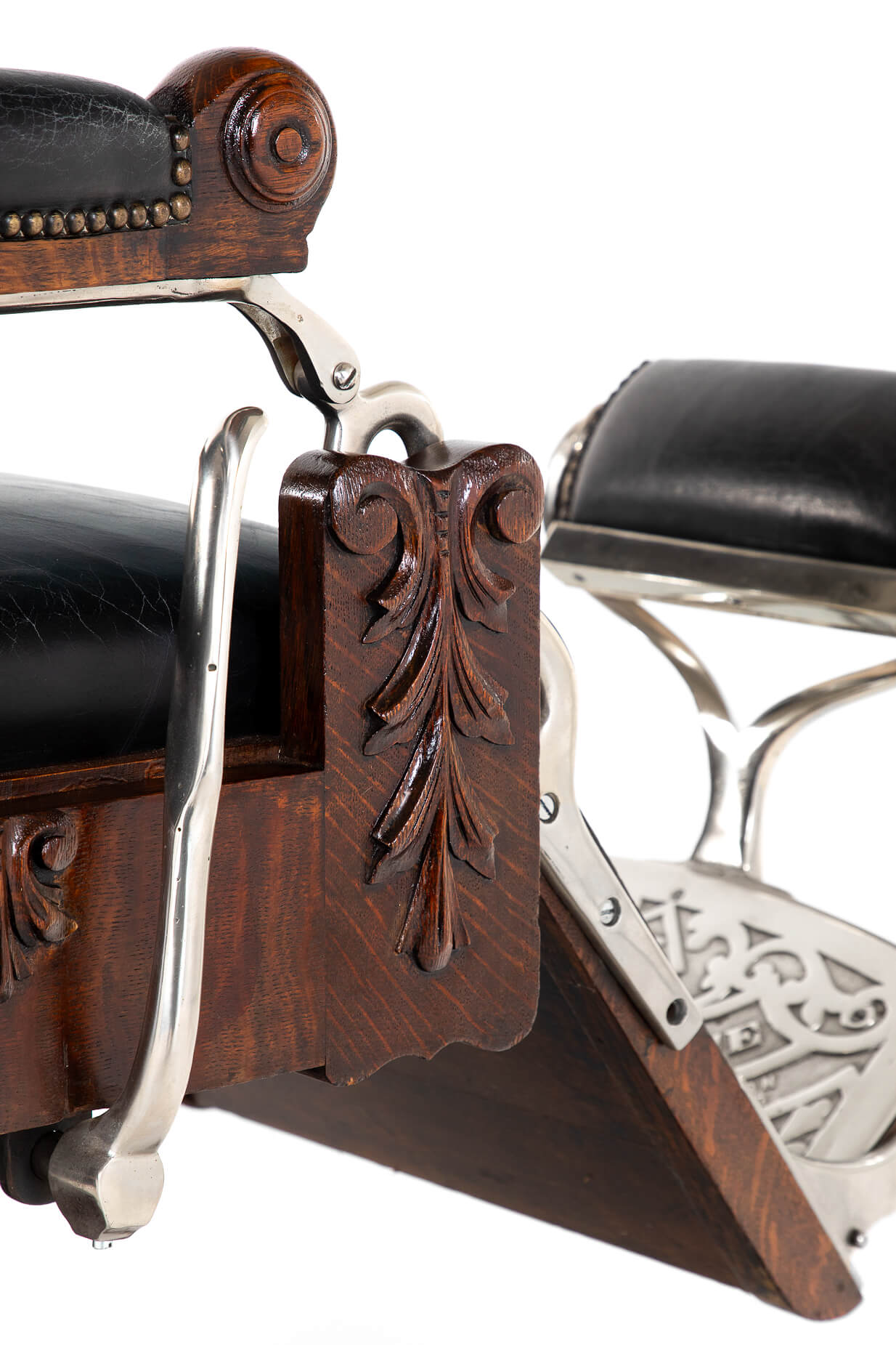 Louis Hanson Independence Barbers Chair | Pointers Antiques